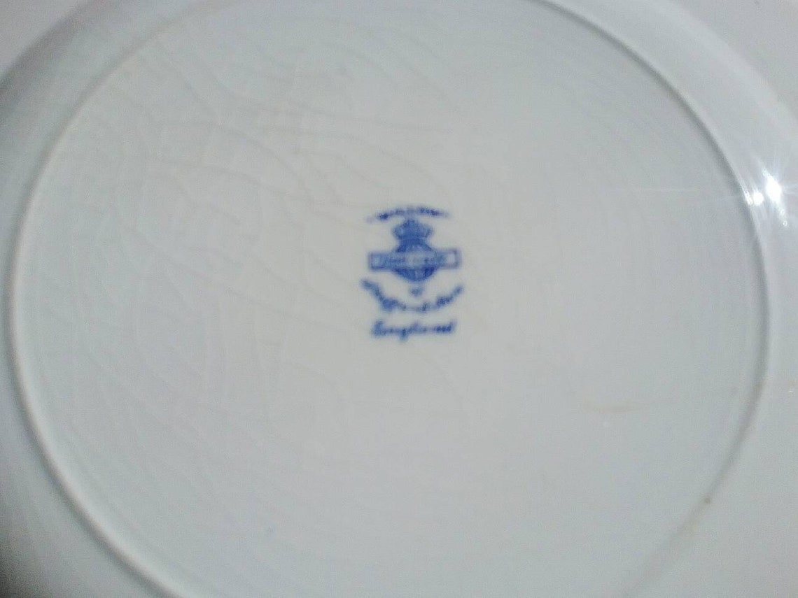 Willow Dinner Plate by Barratts Staffordshire England C. 1950s - Etsy