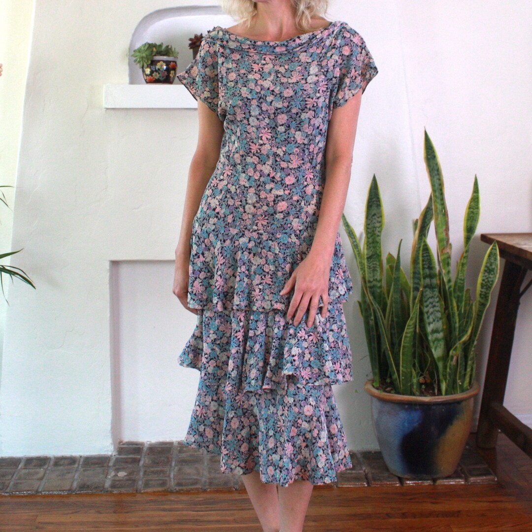 Sweet True Vintage Jane Singer 80's Spring Floral Frilly - Etsy