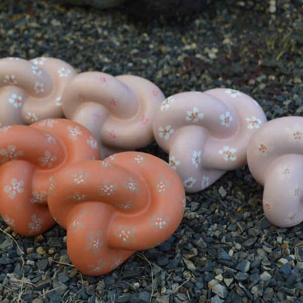 Ceramic Knot - Etsy UK