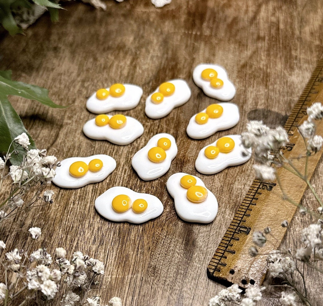 Tiny Fried Eggs Resin Lot, Double Yolk, Tiny Dollhouse Eggs, Mini ...
