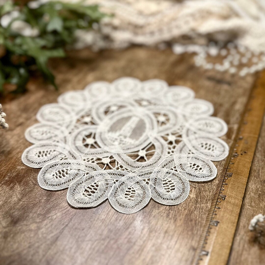 Vintage Church Doilie – No. 05 - Antique Doilie, Vintage Linens ...