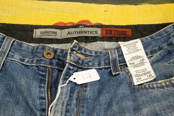 Levis Strauss Co. Signature Limited Edition Slim Straight Denim Jeans. 34w X 32l. Signature Authentics Worn to Smooth Comfort Etsy