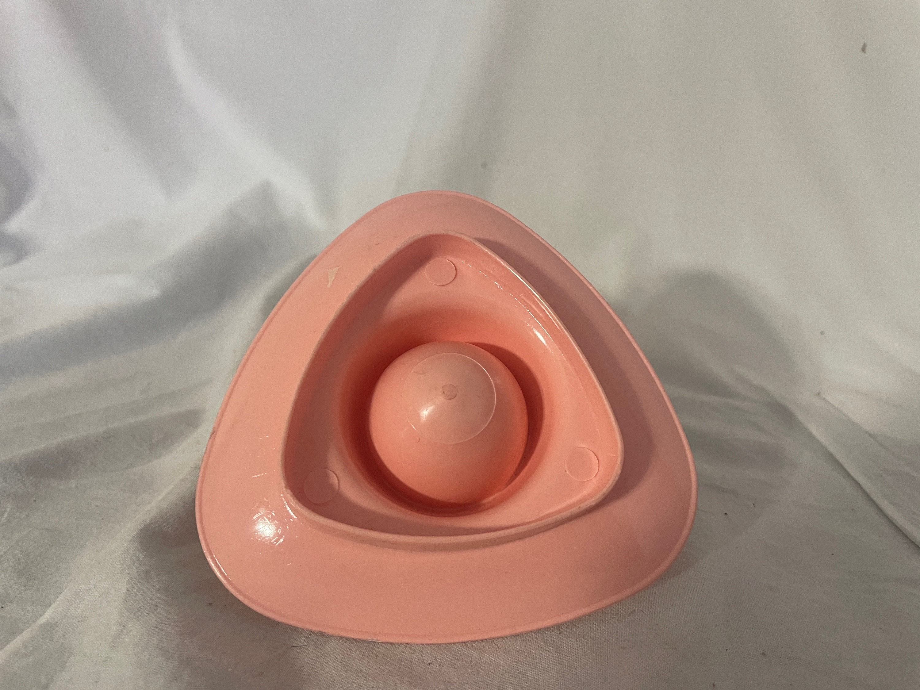 MCM Melamine Egg Cups, Three Pastel Coloured Egg Holders, Atomic Shape ...