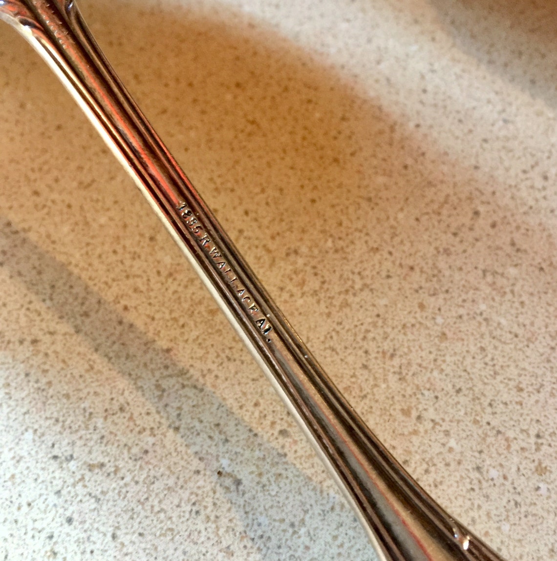 R Wallace 1835 A1 Silver Plated Ladle With E Monogram - Etsy.de