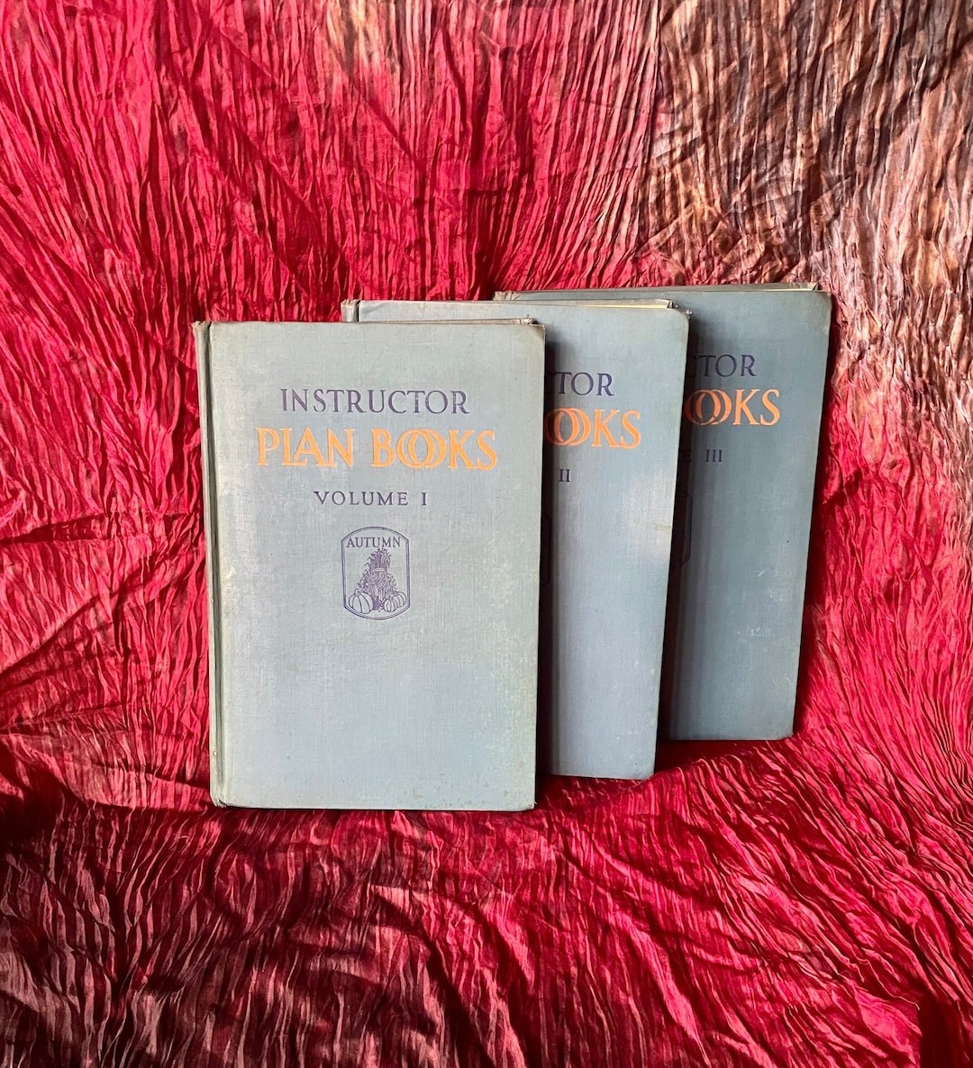 Instructor Plan Books for All the Grades Three Volume Hardcover Set ...