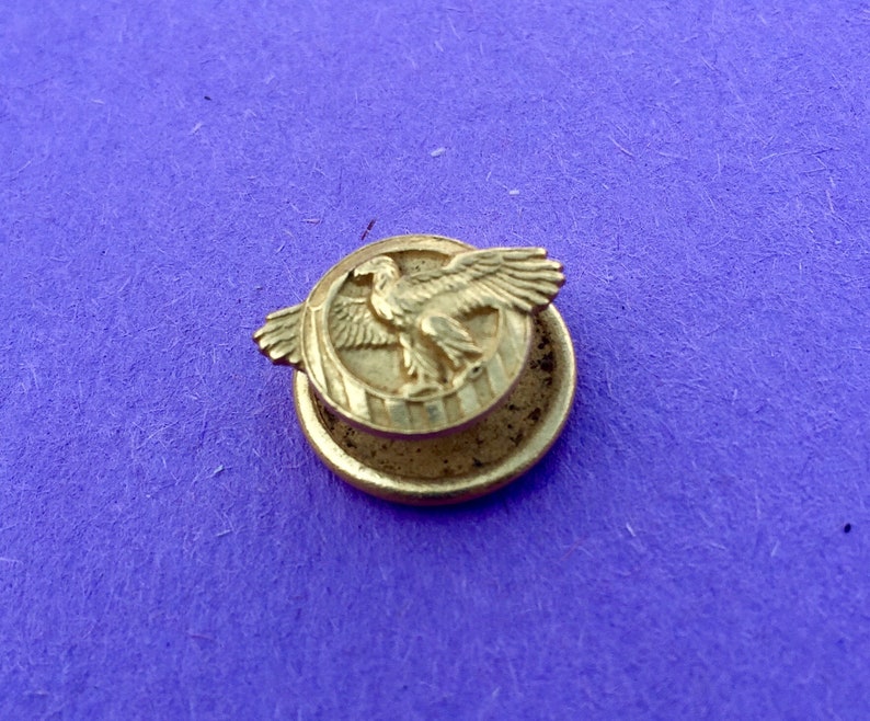 WW2 Ruptured Duck Lapel Pin Button - Etsy