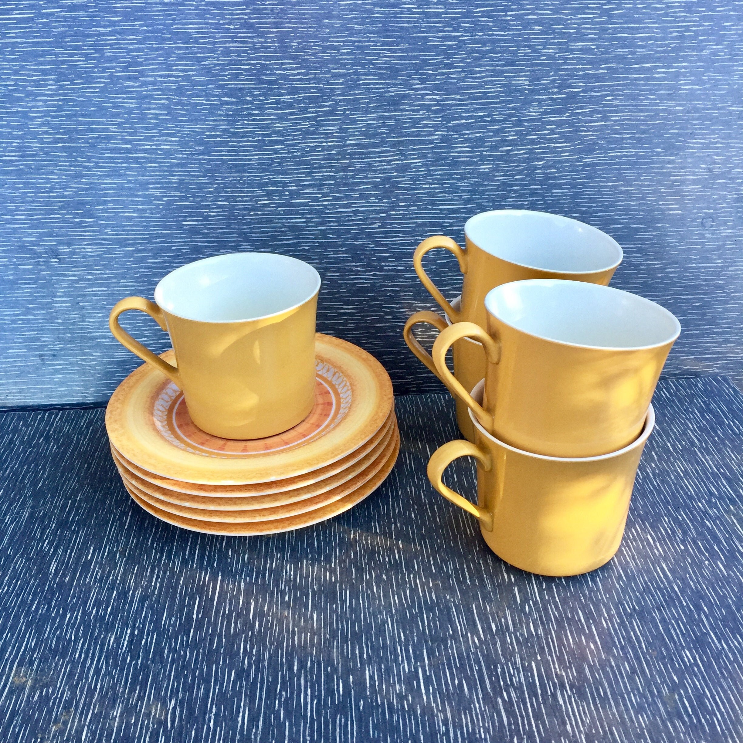 Oneida Deluxe Melamine Cups and Saucers - Etsy