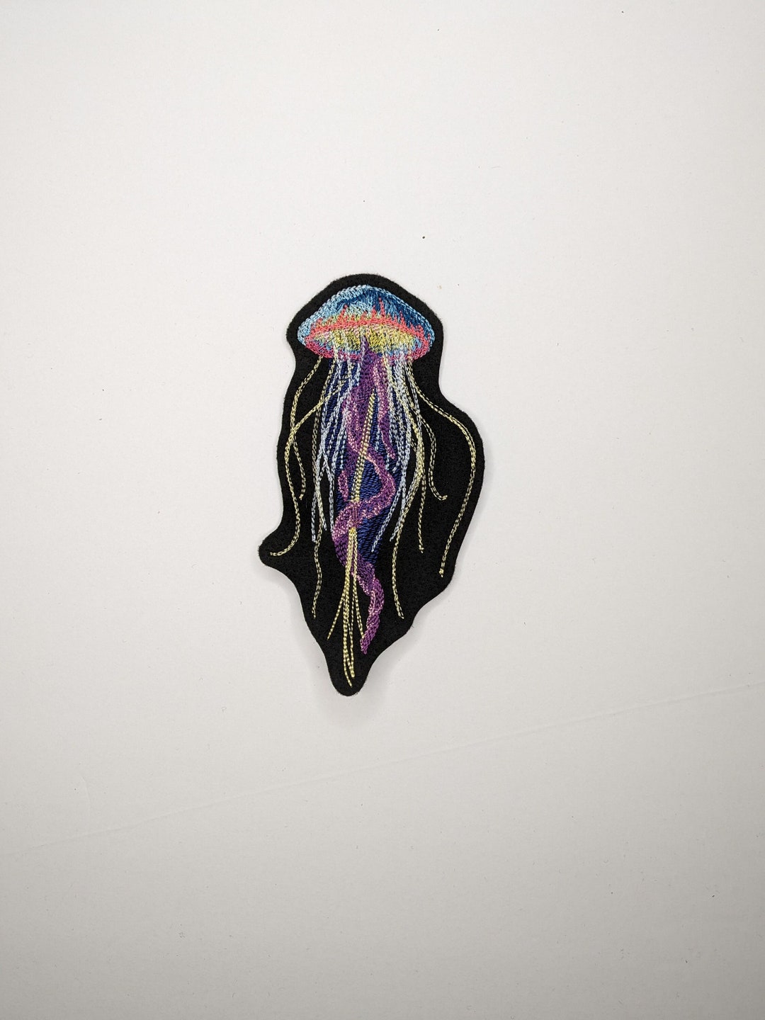 Colorful Jellyfish Patch Machine Embroidered Iron-on Ocean Blue Purple ...