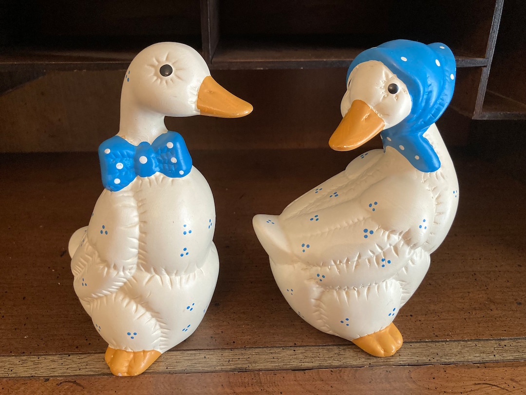 House Lloyd Set of 2 Ceramic Geese Mr and Mrs Goose Figurines 1988 ...