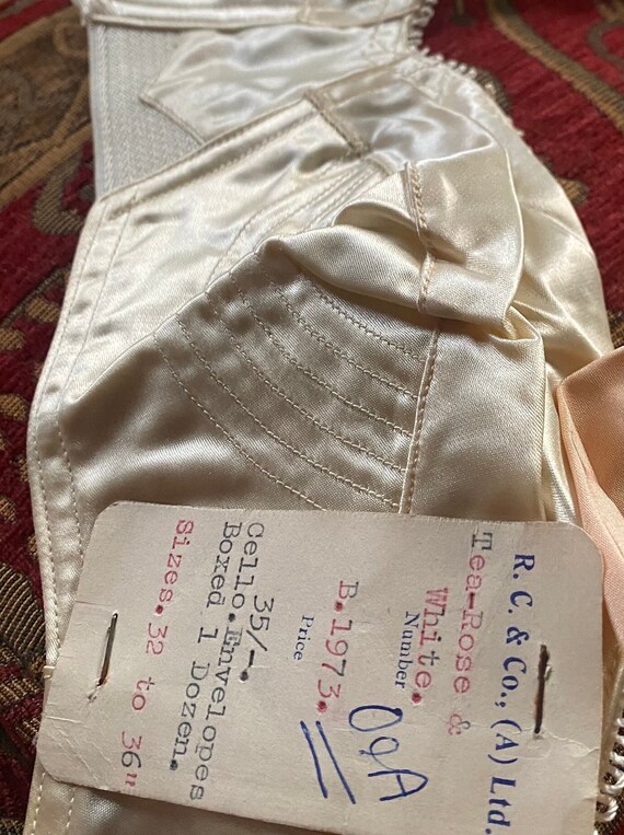 30's ivory bra satin rayon Old Hollywood Goddess art … - Gem