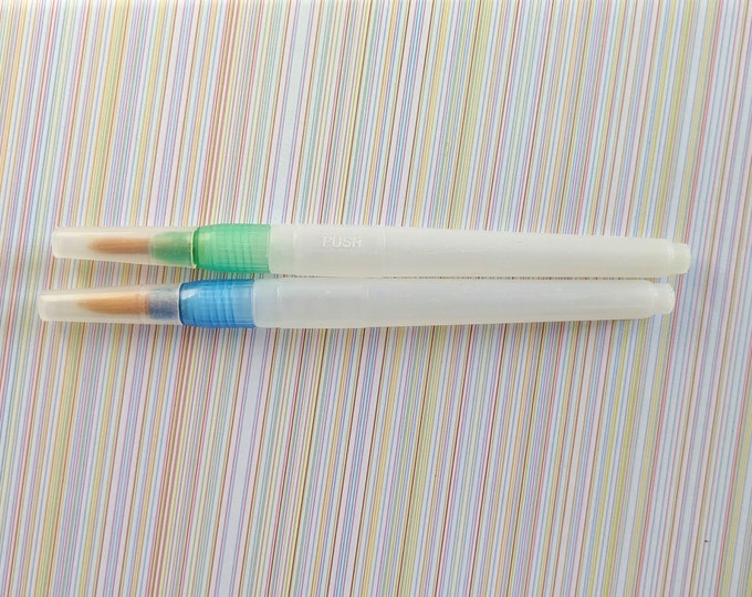 Set of Two Water Painter Aqua Brushes, Water Holding Paint Brushes ...