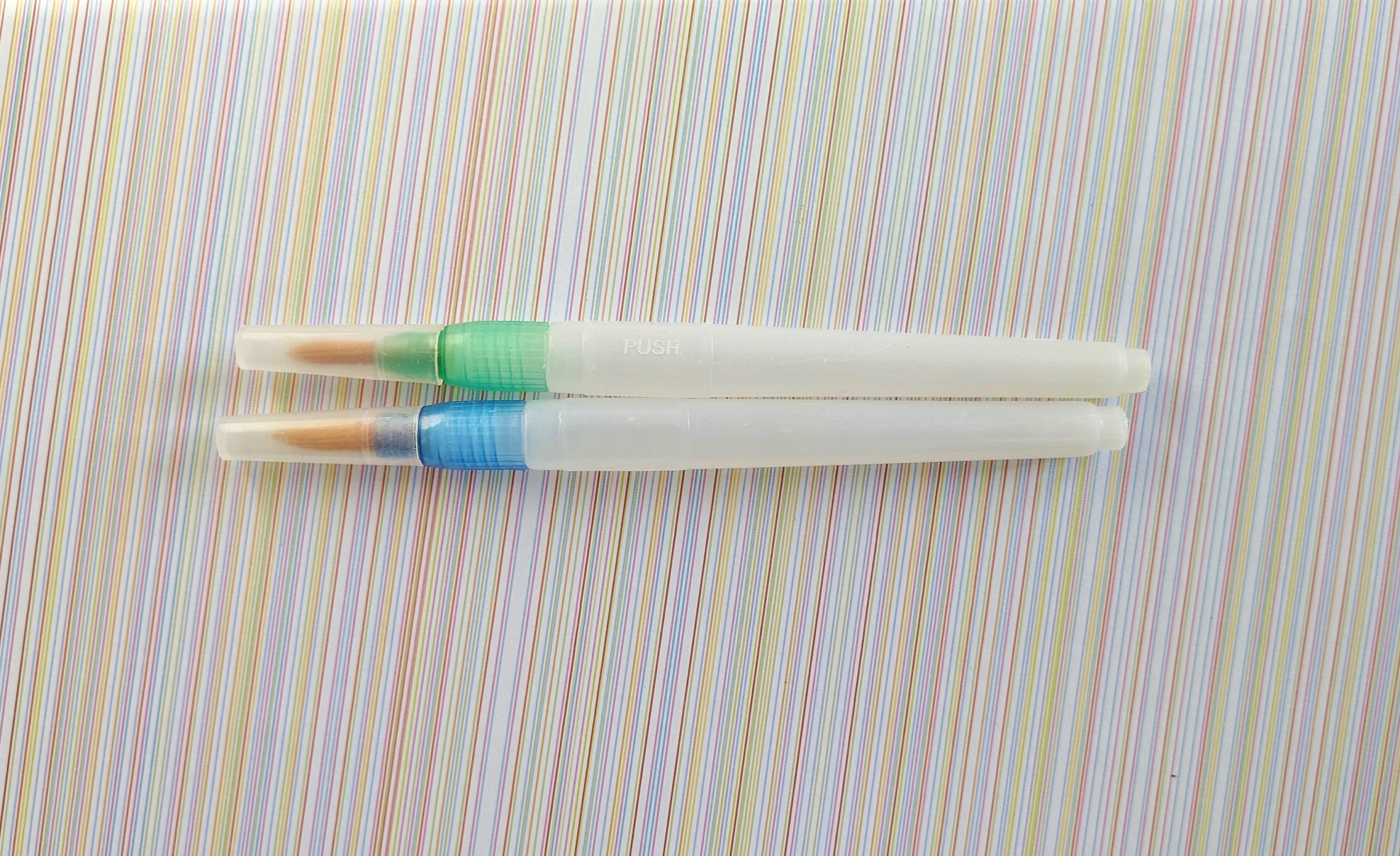 Set of Two Water Painter Aqua Brushes, Water Holding Paint Brushes ...
