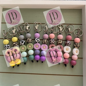 Ready to Ship Adorable Mini Sunflower Beaded Keychain/beaded Keychain ...