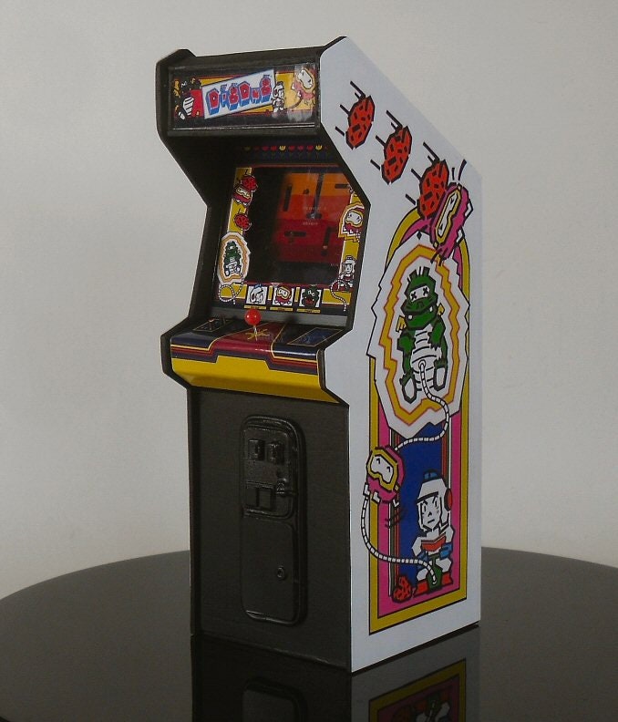 1/12 Scale Doll's House Miniature Atari Dig Dug Arcade Machine Cabinet ...