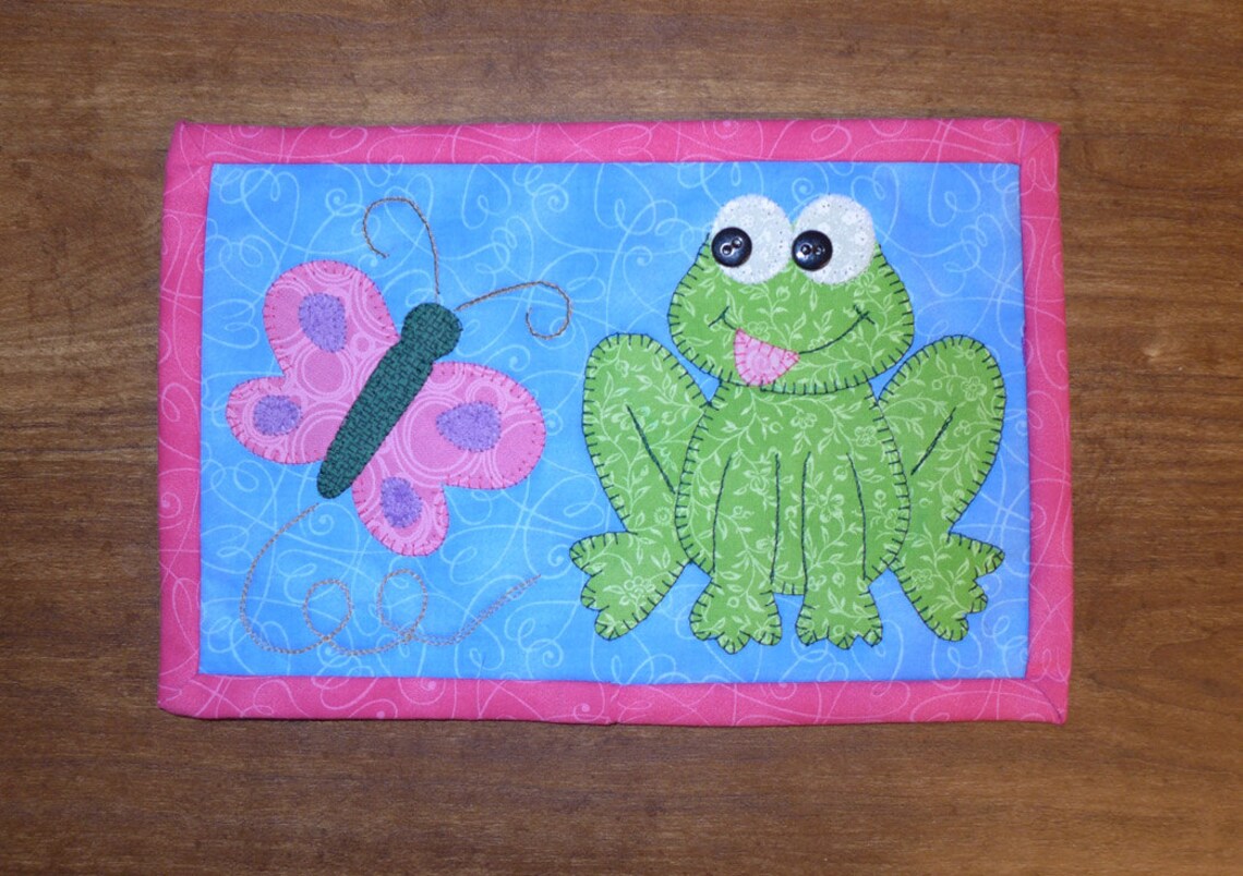 PDF Pattern for Frog & Butterfly Mug Rug, Frog Mug Rug Pattern ...