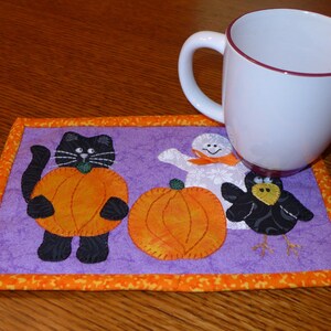 PDF Pattern for Halloween Friends Mug Rug, Halloween Mug Rug Pattern ...