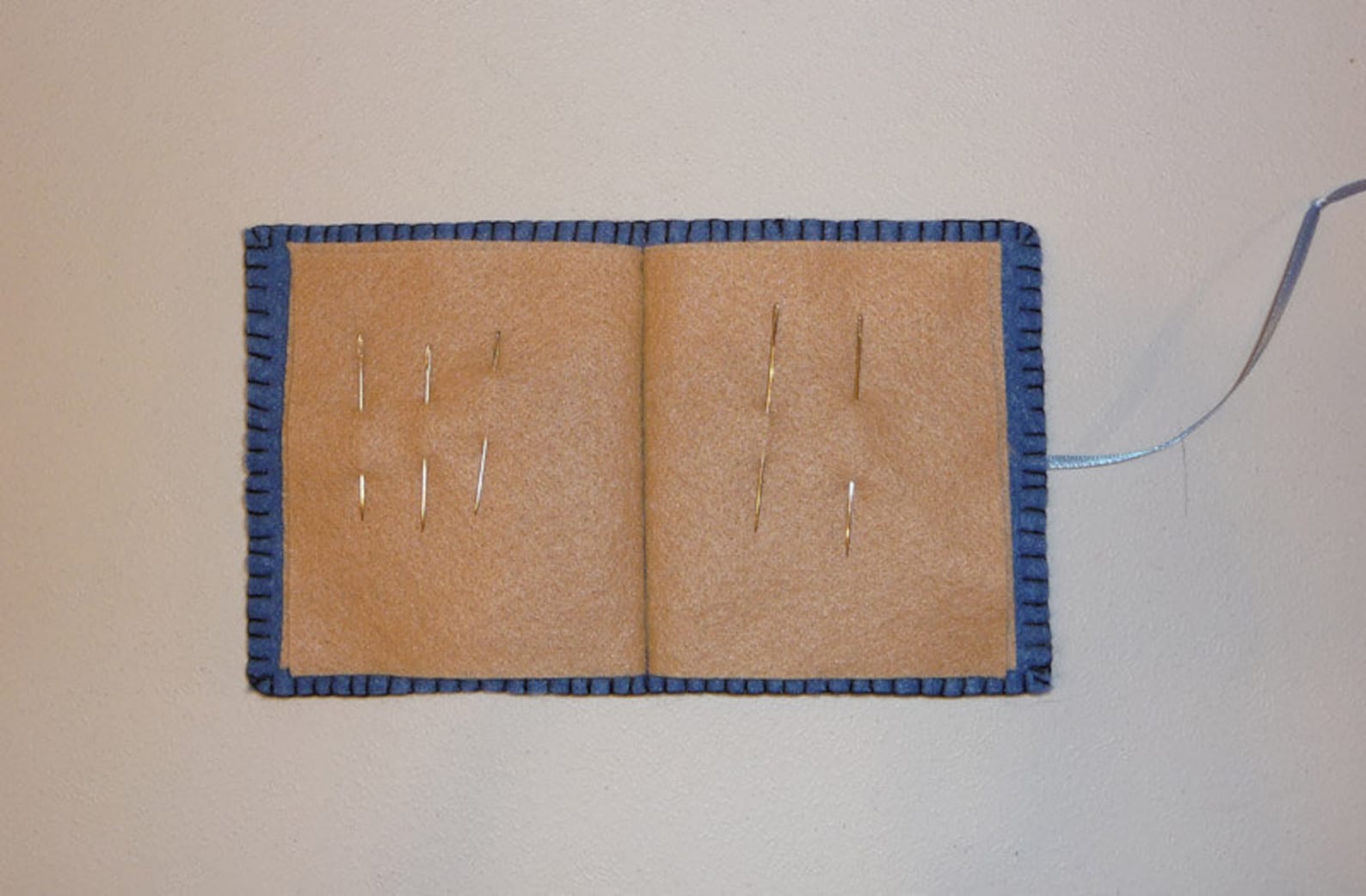 PDF Pattern for Felt Needle Case, Sewing Accessories Pattern, Dog ...