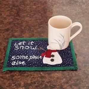 PDF Pattern for Snowman Mug Rug, Christmas Mug Rug Pattern, Let It Snow ...