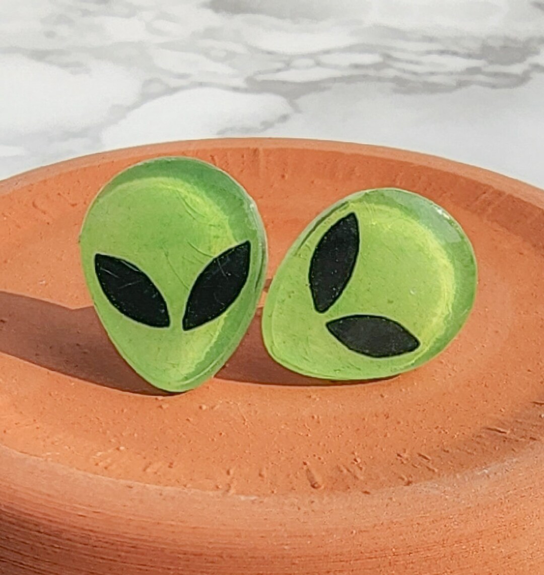 Alien Head Stud Earrings Extra Terrestrial Earrings Studs ...