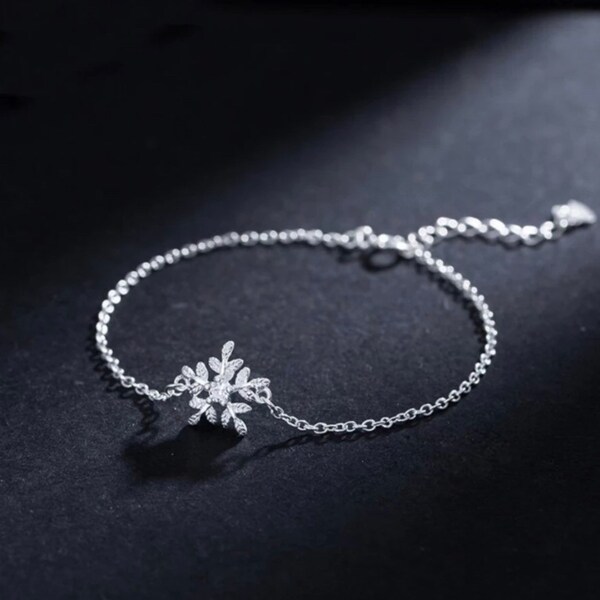 Snowflake Bracelet - Etsy