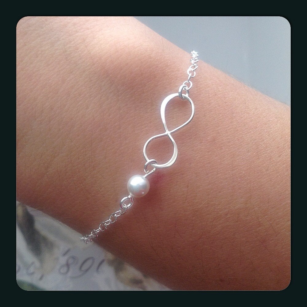 Best Friend Infinity Bracelet With Pearl Personalized - Etsy