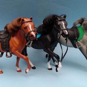 Marchon Horse - Etsy