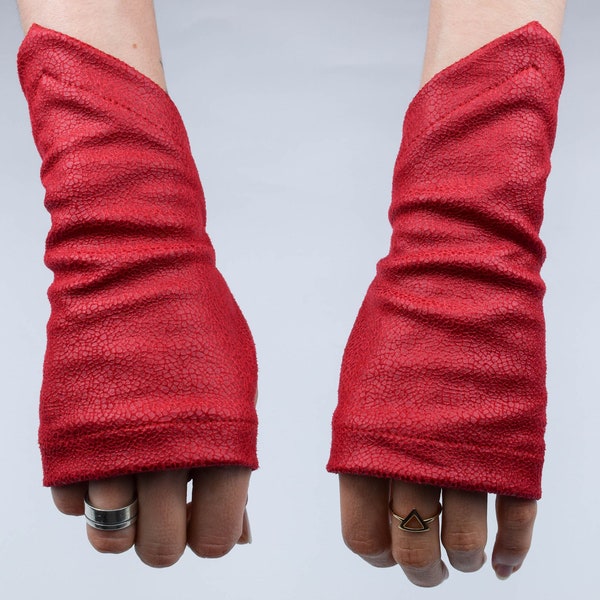 Red Gloves - Etsy