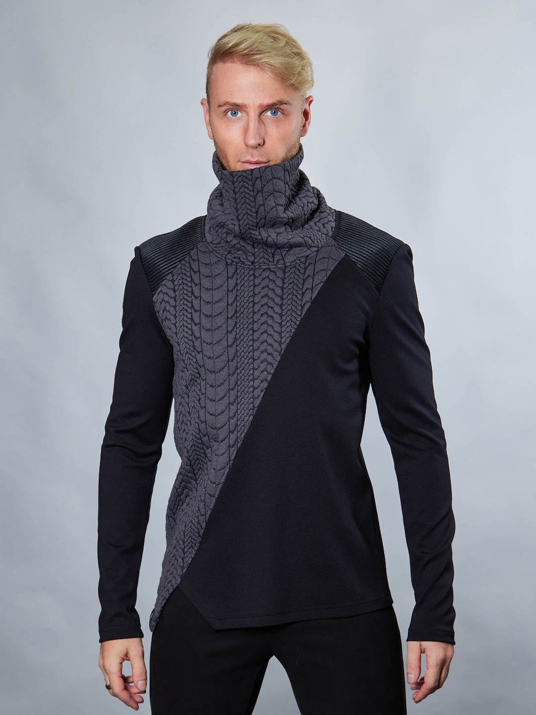 Cyberpunk Techwear Pullover, Minimalist Alternative Fashion - AB-L8 Men ...