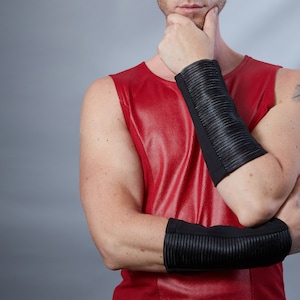 Inquisitor Arm Bracers, Unisex Cosplay Accessories - BR-IN - Etsy