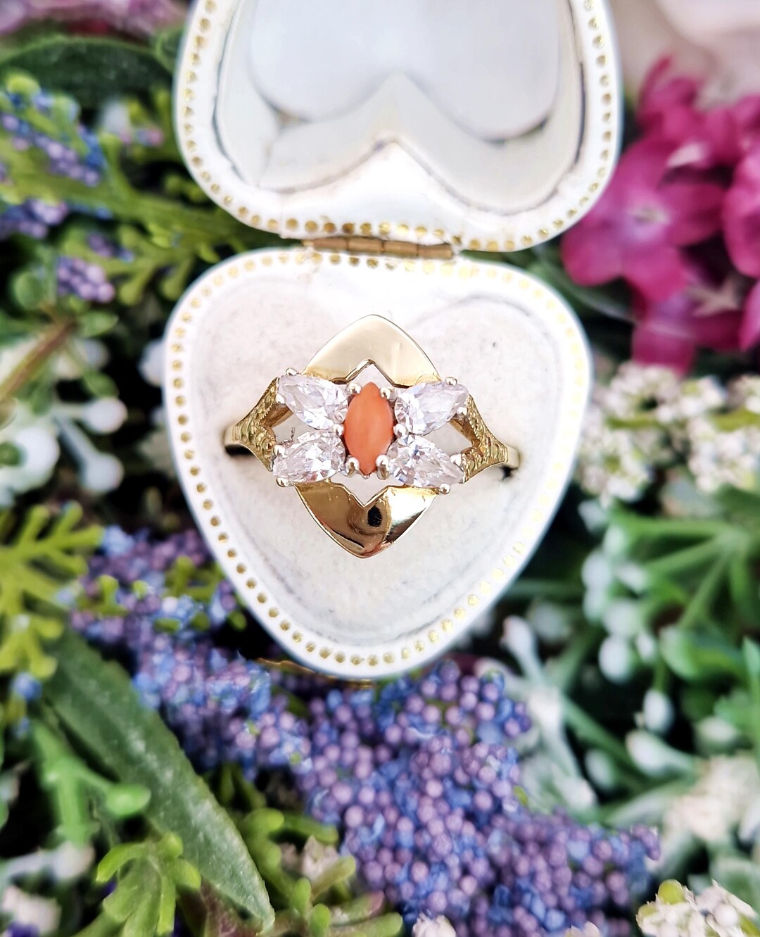 Vintage 1989 9ct Yellow Gold Coral and Crystal Butterfly Cocktail Ring ...