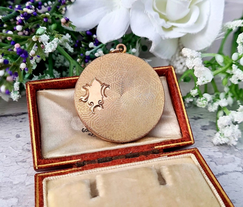 Antique Edwardian Gold Tone Large Round Shield Memory Locket Pendant ...