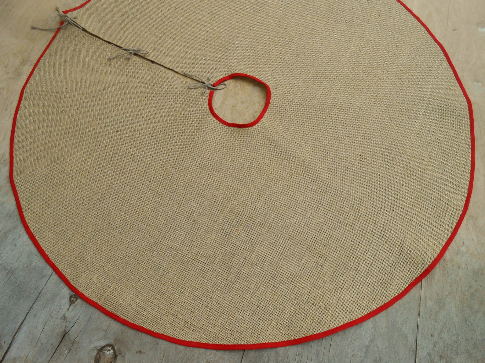 Tree Skirt Burlap Tree Skirt Christmas Tree Skirt Rustic Christmas ...