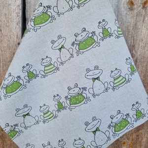 Frog Towel Frog Decor Green Frog Tea Towel Hand Towel Kitchen Towel ...