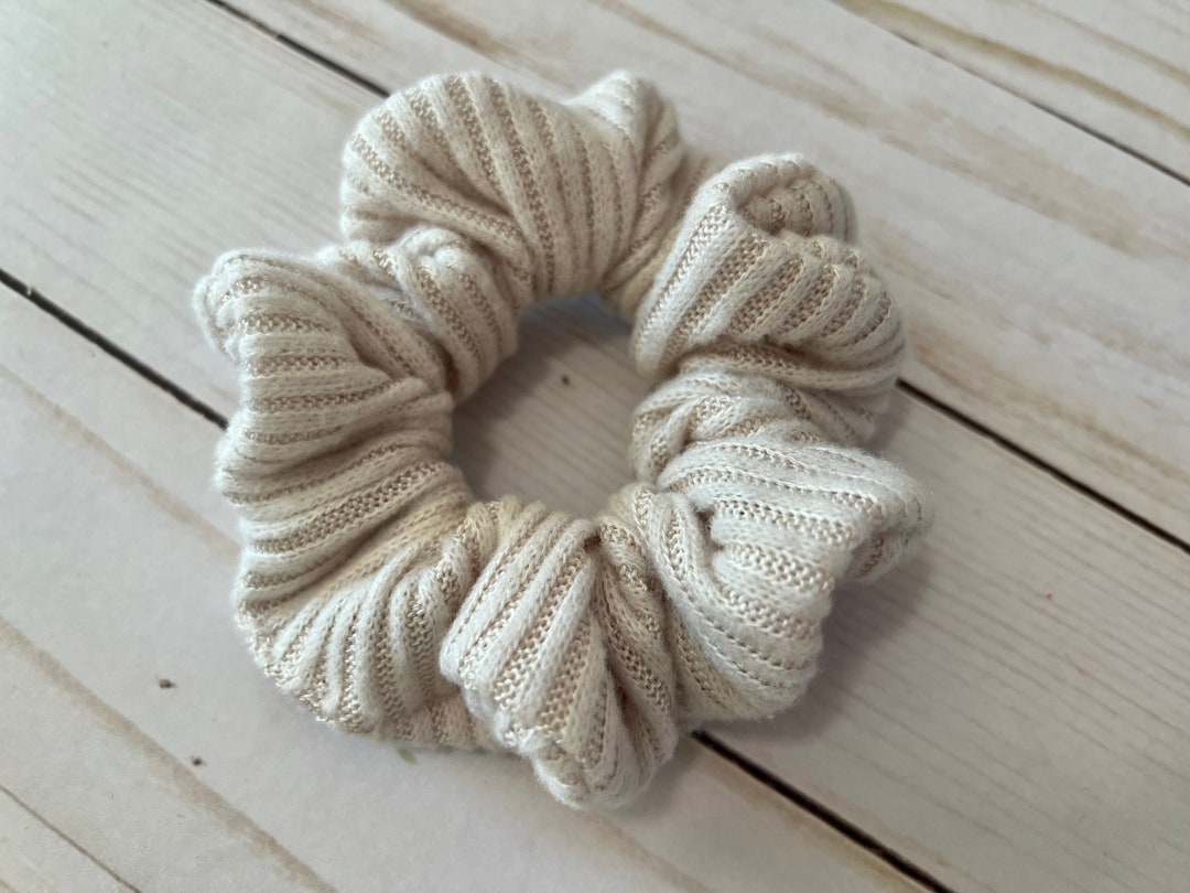 Ivory Ribbed Knit Scrunchie, White Sweater Hair Scrunchie - Etsy