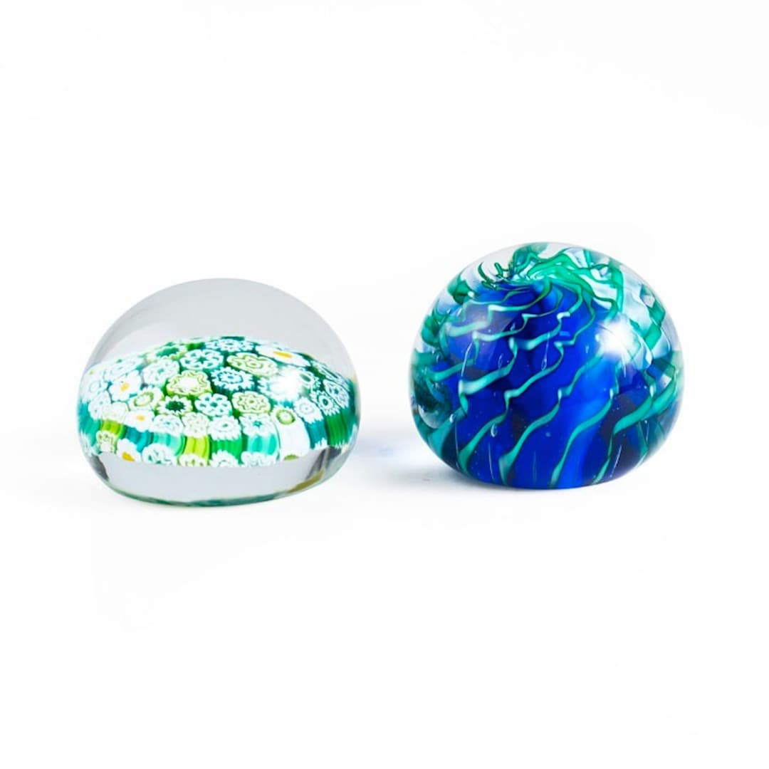 Rounded Modern Paperweights, Handmade Paperweight, Venetian Glass ...