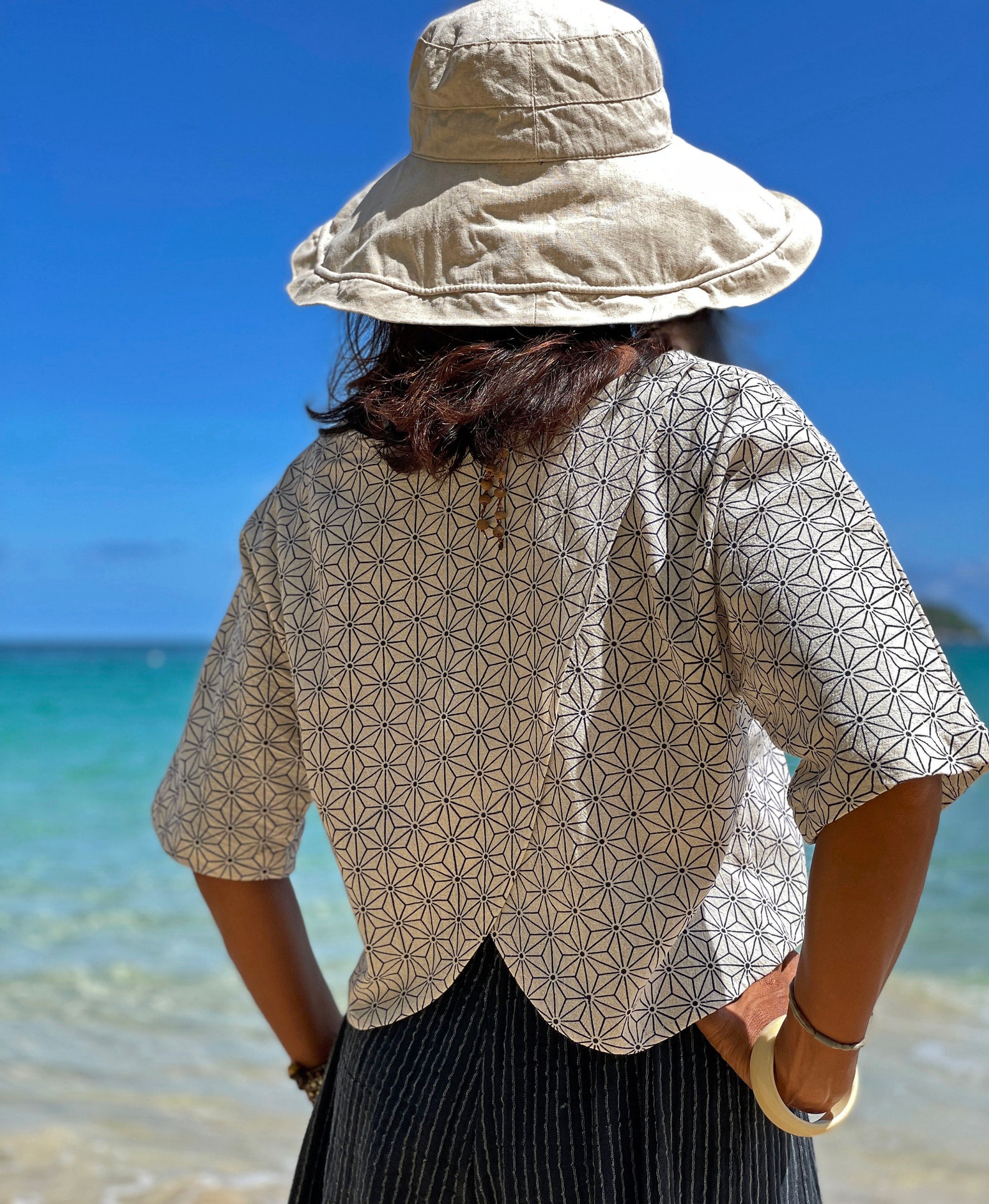 Loose Crop Top Geometric Top Flower of Life Pattern Top - Etsy