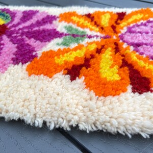 Unique Colorful Wall Rug With a Vintage 70s Vibe - Etsy