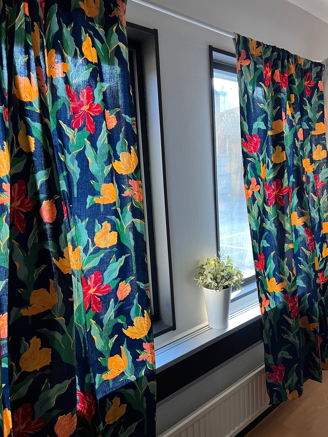 Vintage Swedish Curtains in Tulips Fabrics Tulipo by Ingela Backman ...