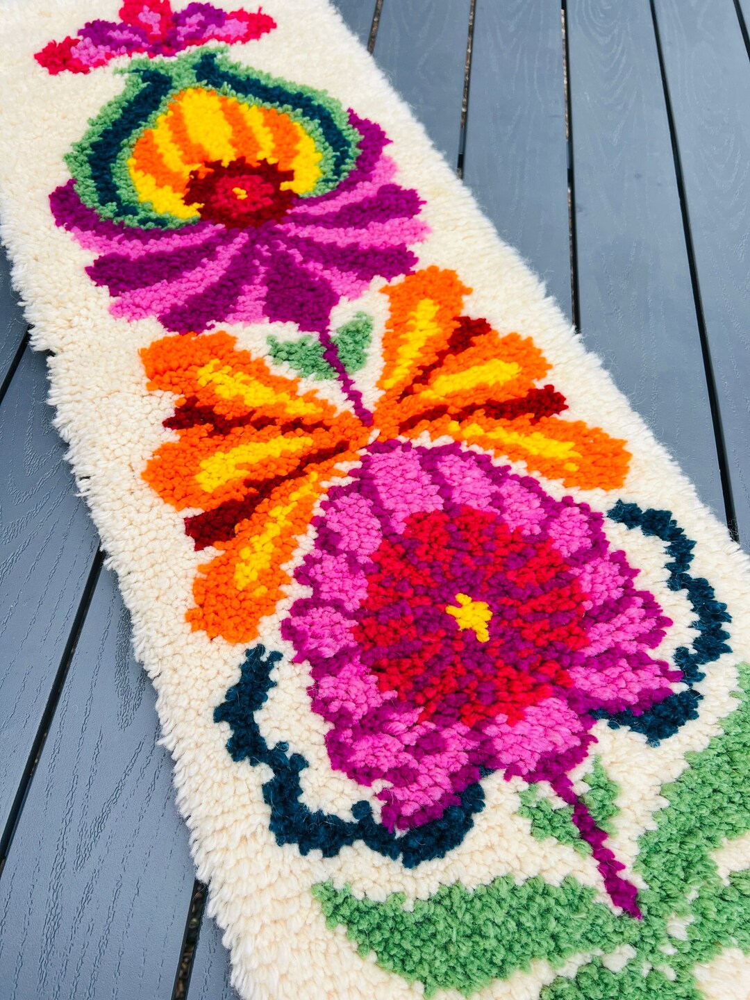 Unique Colorful Wall Rug With a Vintage 70s Vibe - Etsy