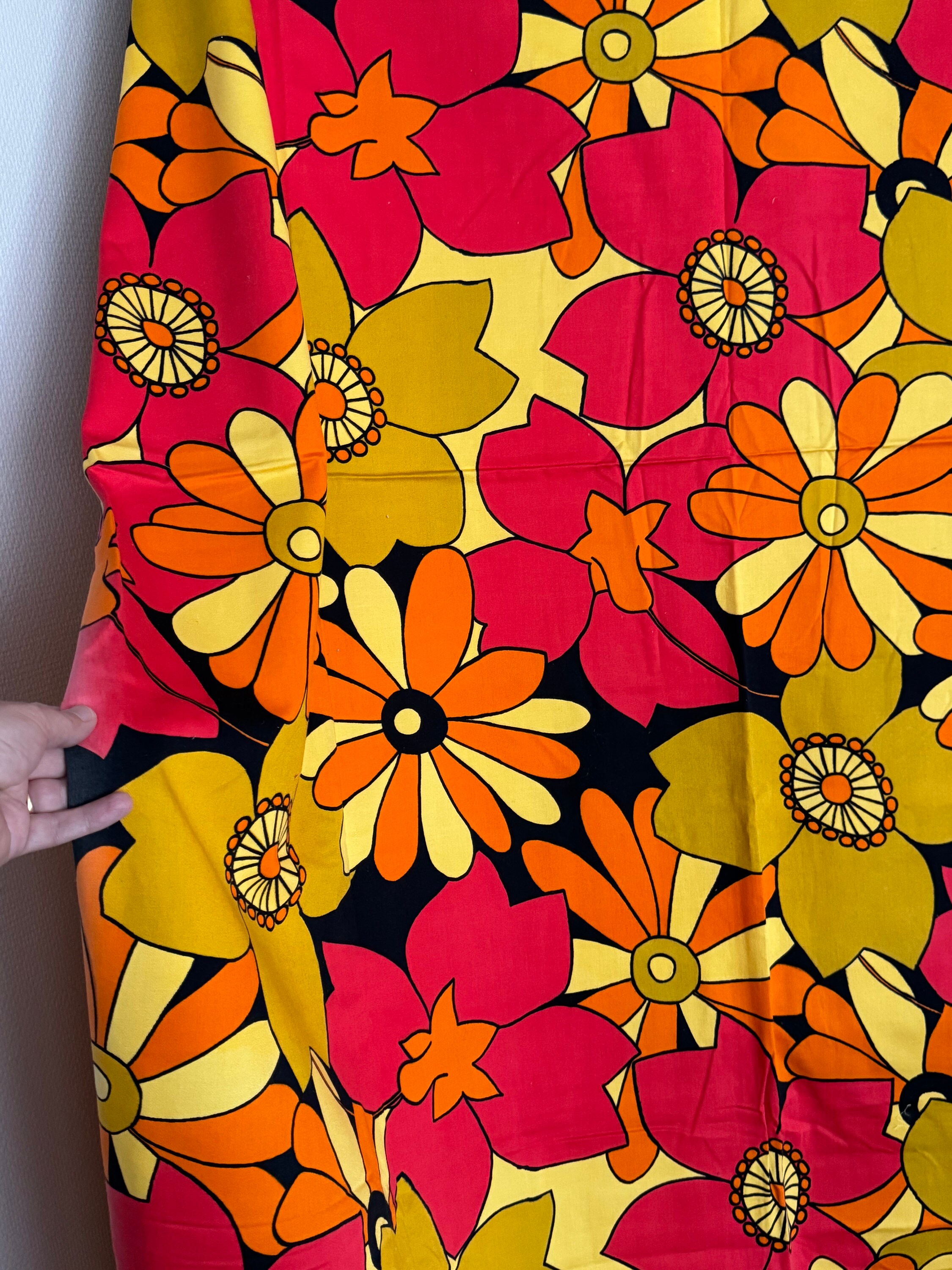 Vintage fabric prints store