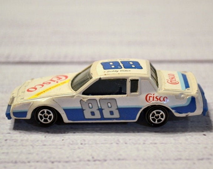Vintage Buddy Baker 88 Die Cast Car Crisco White Blue NASCAR Stock Car ...