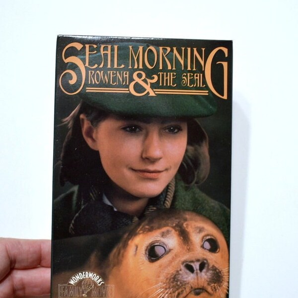 Rowena and Seal - Etsy