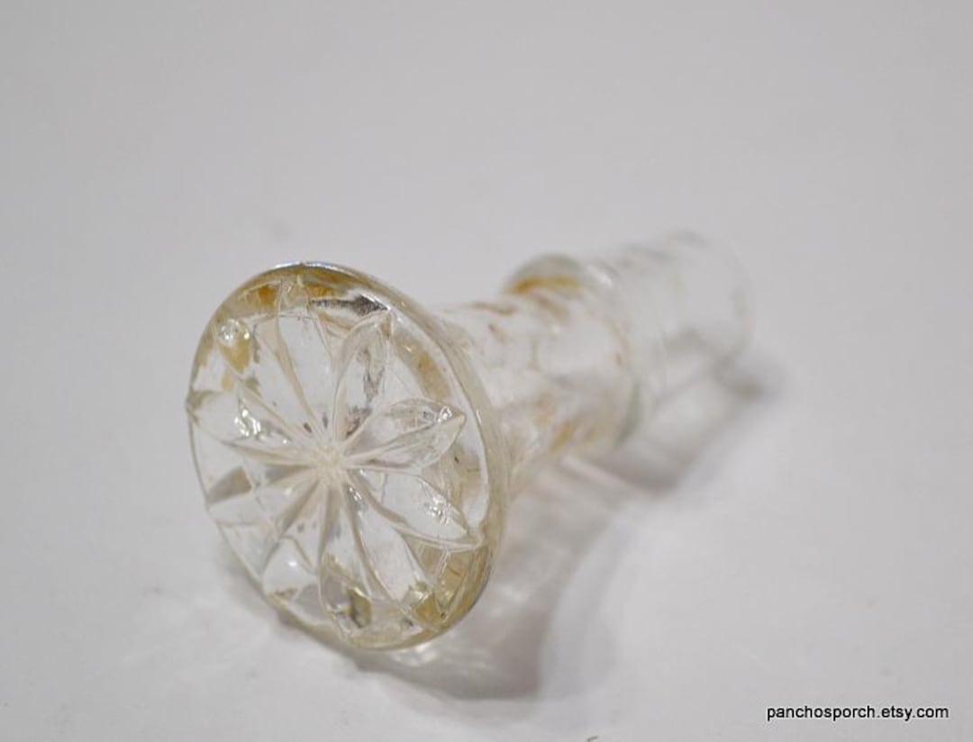Vintage Clear Glass Stopper Bottle Decanter Stopper Top Starburst ...