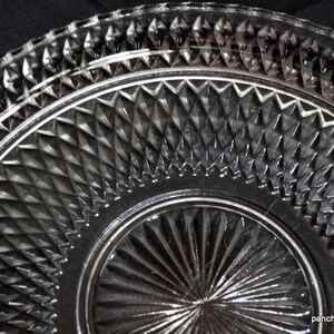 Vintage DIAMOND POINT Glass Platter Round Clear Pressed Glass Serving ...