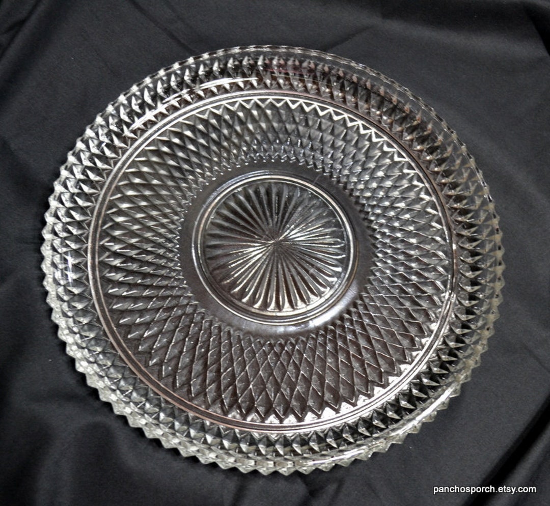 Vintage DIAMOND POINT Glass Platter Round Clear Pressed Glass Serving ...
