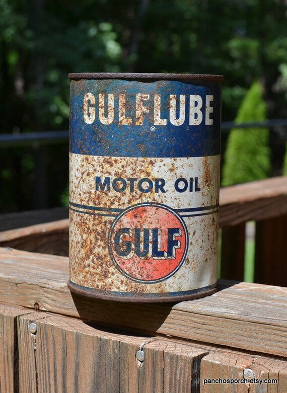 Old Gulf Oil Cans