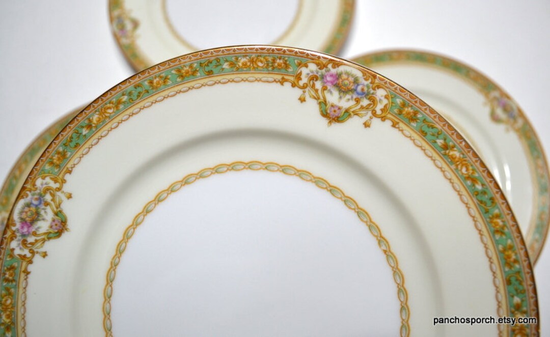 Vintage MEITO Floral Salad Plate Set of 4 Green Tan Gold Pattern ...
