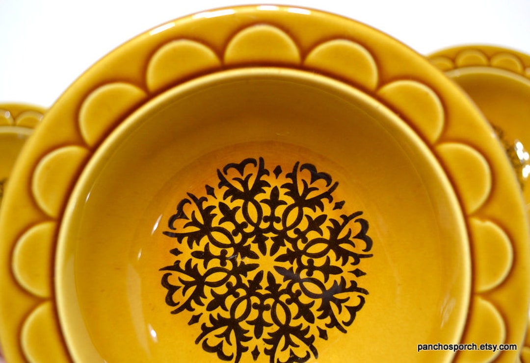 Vintage Castilian Fruit Bowl Set of 6 Coventry Retro Dinnerware Caramel ...
