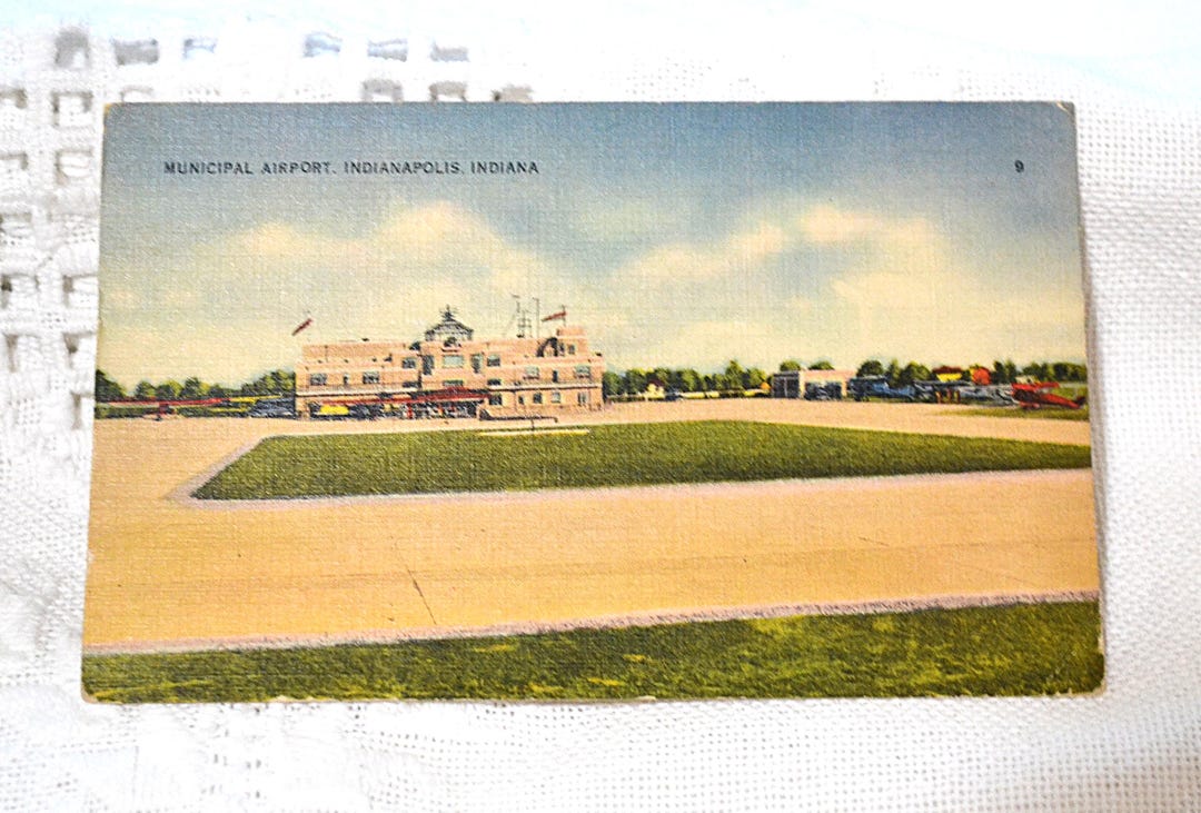 Vintage INDIANA Post Card Indianapolis Municipal Airport Souvenir ...