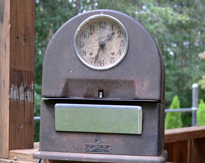 Vintage Simplex Time Recorder Clock Punch Time Clock Worn Finish ...
